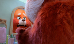 Red, película animada Pixar sobre la adolescencia femenina